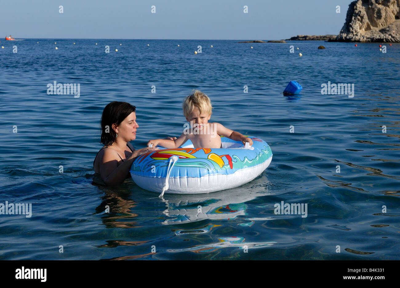 Child kid family dinghy hi-res stock photography and images - Alamy