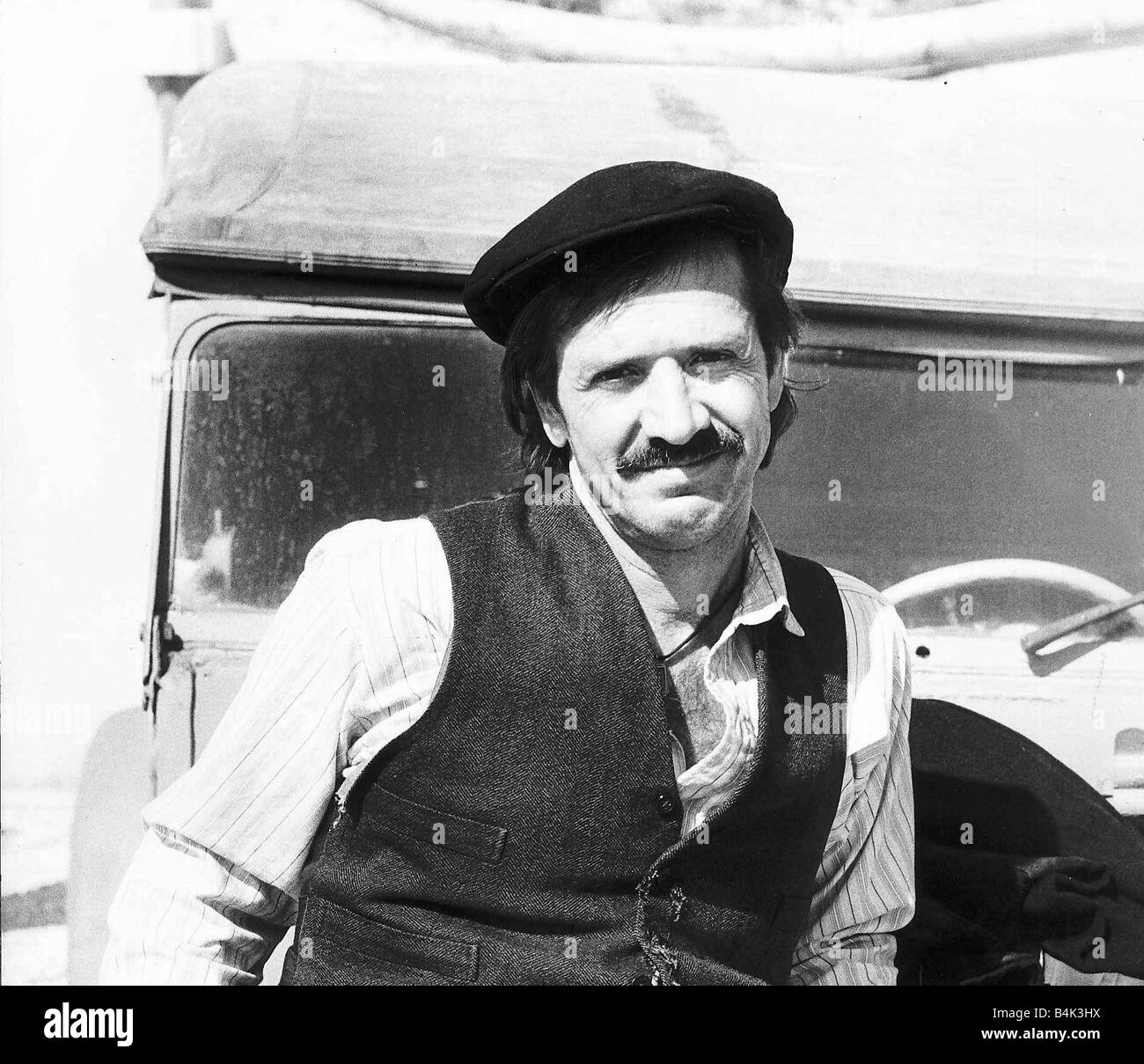 Sonny bono 1970s hi-res stock photography and images - Alamy