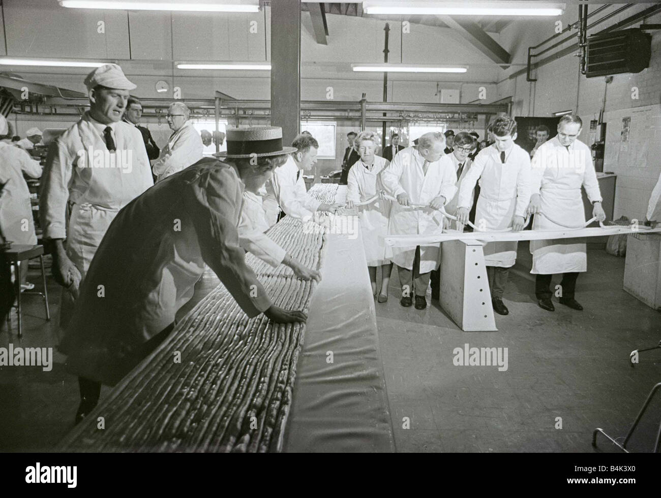 The World s Longest sausage measuring 3 124 feet was made in a susage ...