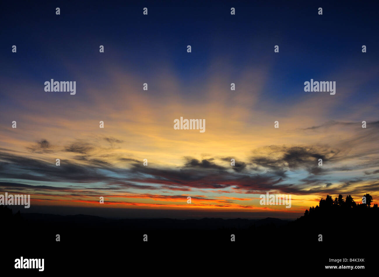 Sunset at the Crater Lake. The Crater Lake National Park, Oregon, USA ...