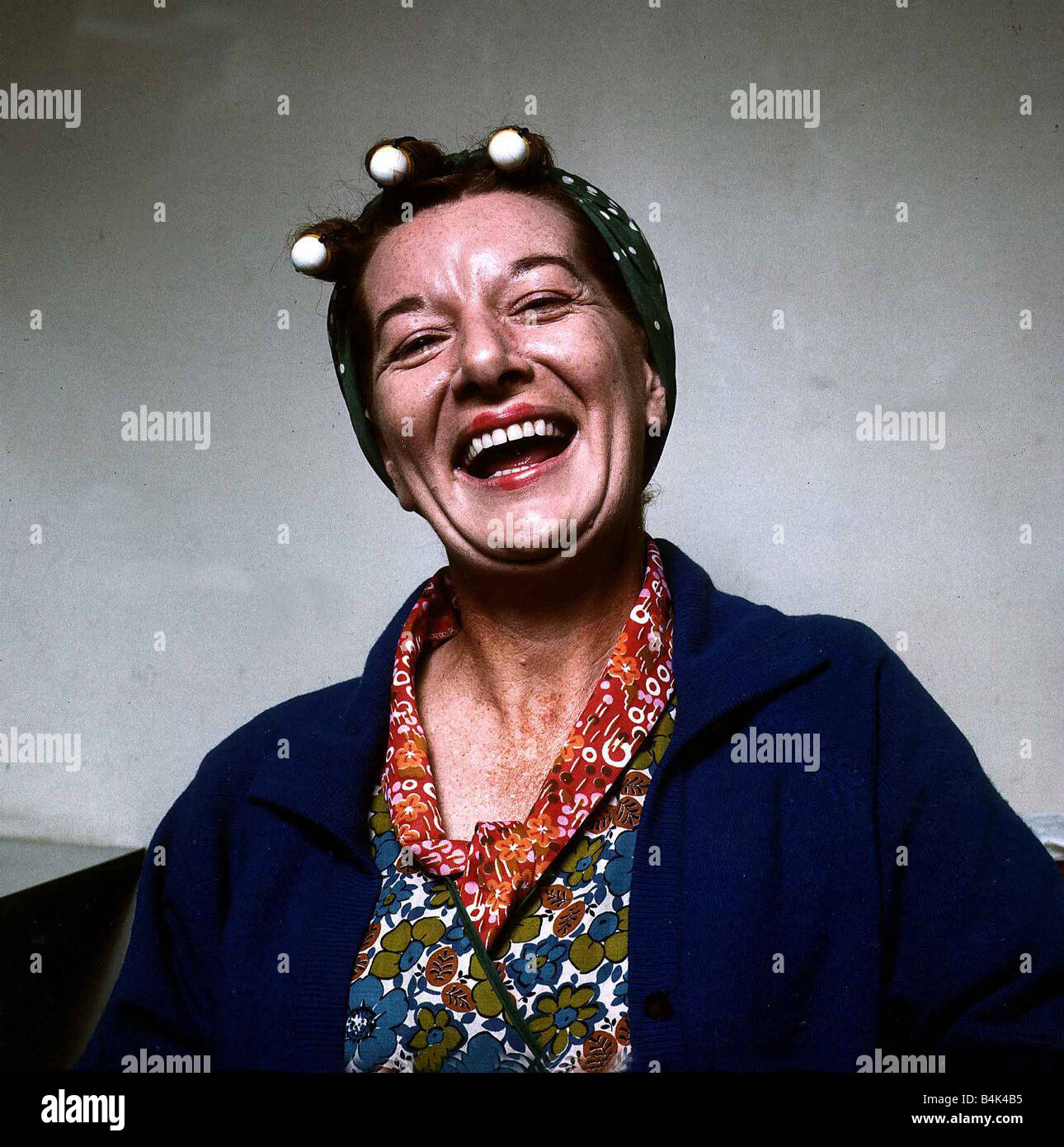 Jean Alexander Actress TV Coronation Street Hilda Ogdon promoting TV ...