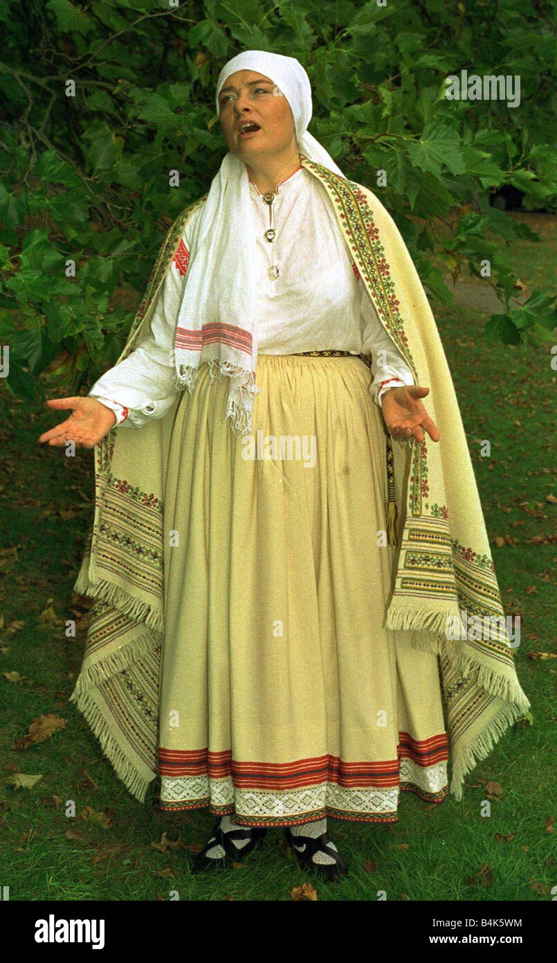 Lilija Zobens opera singer October 1997 Wearing traditional Latvian ...
