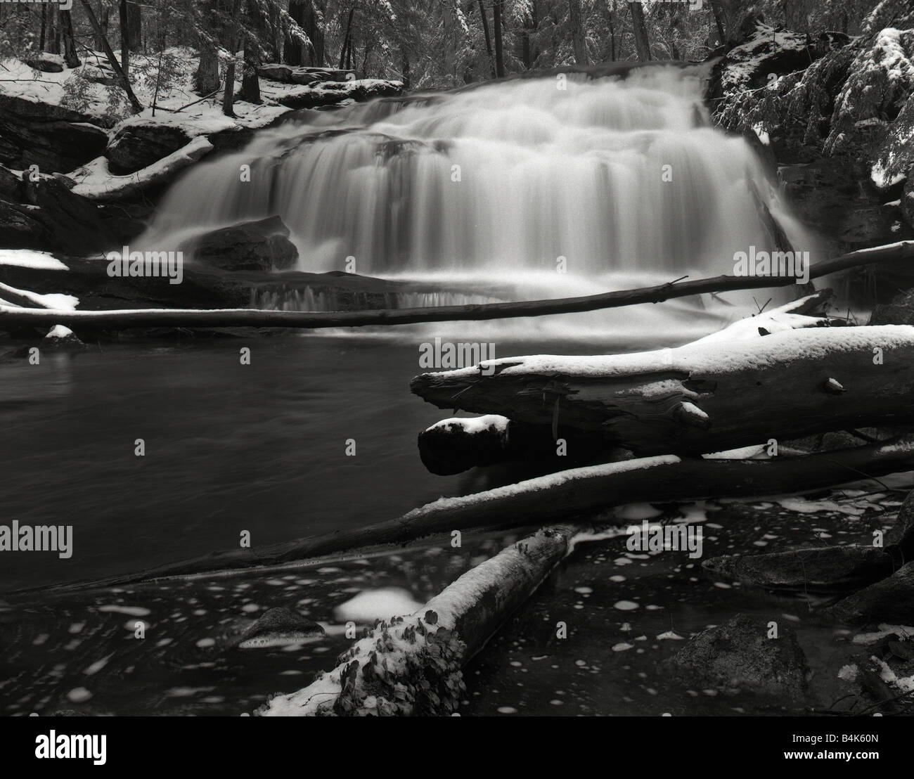 Tucker Brook Falls after a light snowfall Stock Photo - Alamy