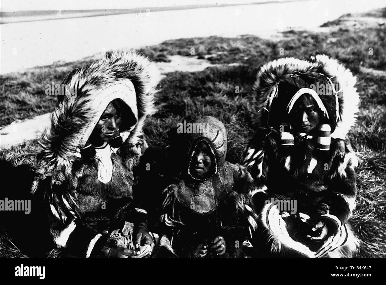 Eskimos Black and White Stock Photos & Images - Alamy
