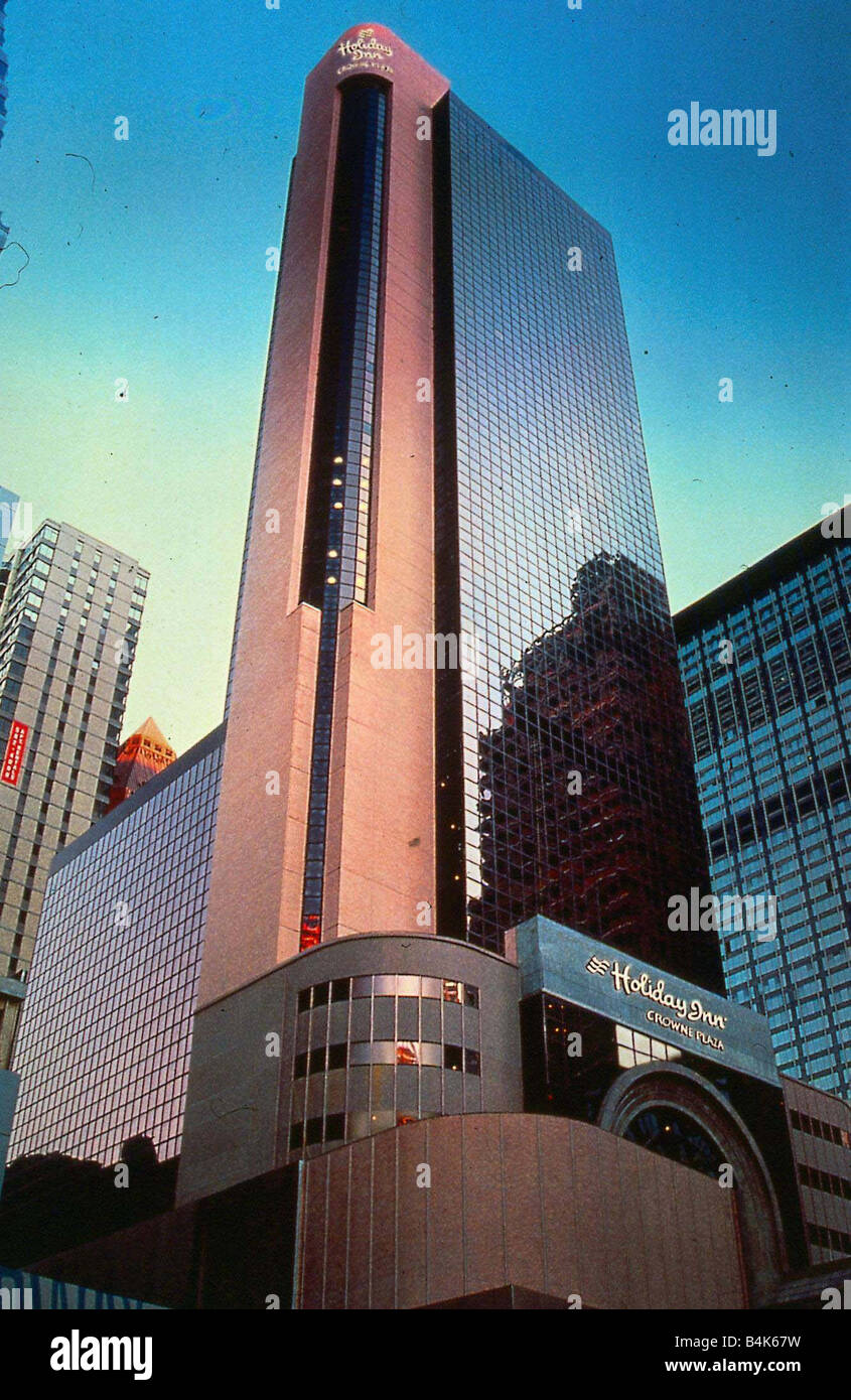 Holiday Inn Hotel April 1990 Manahattan New York Stock Photo - Alamy
