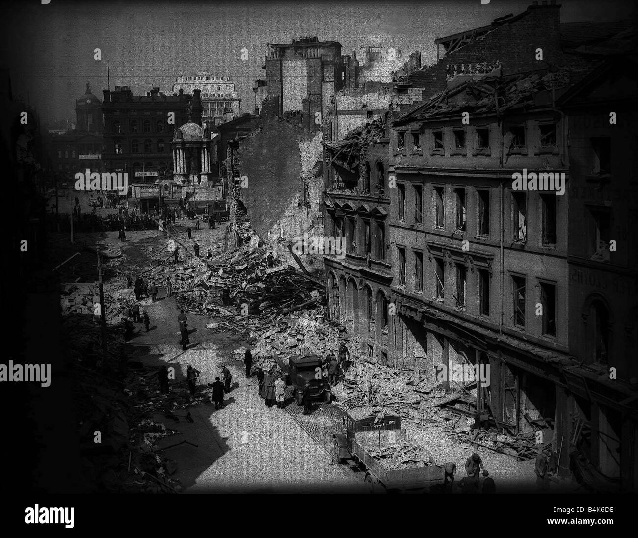 World war two ruins bomb hi-res stock photography and images - Alamy