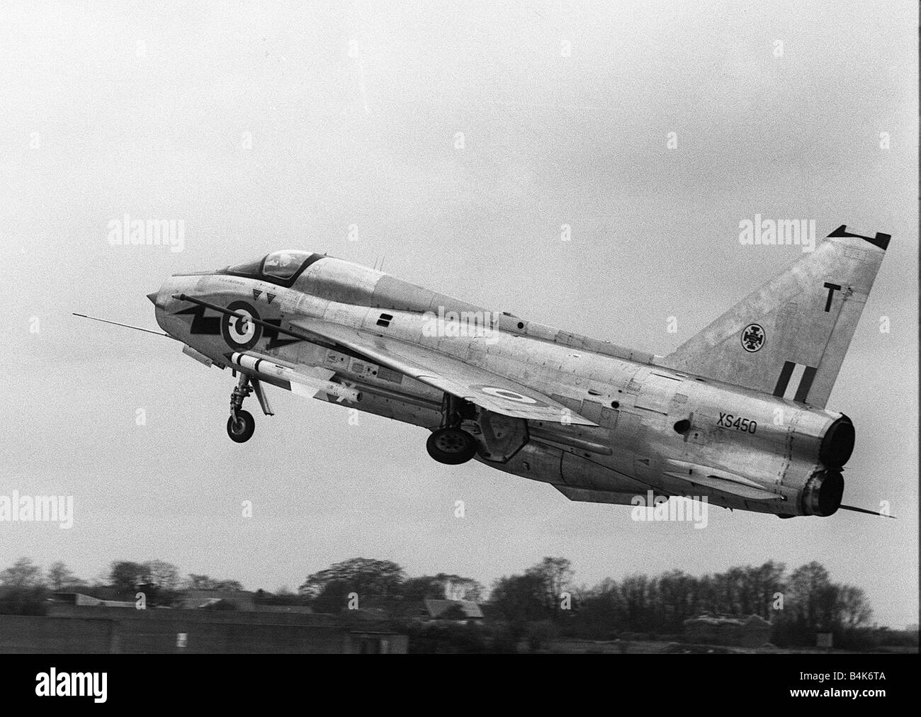 Aircraft English Electric Lightning T5 of RAF 111 Sqd April 1964 taking ...