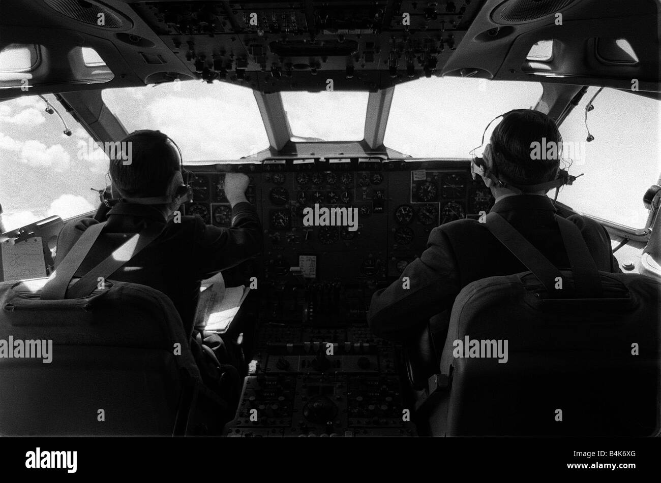 Aircraft Vickers VC10 Cockpit March 1967 Pilot and co pilot in the ...