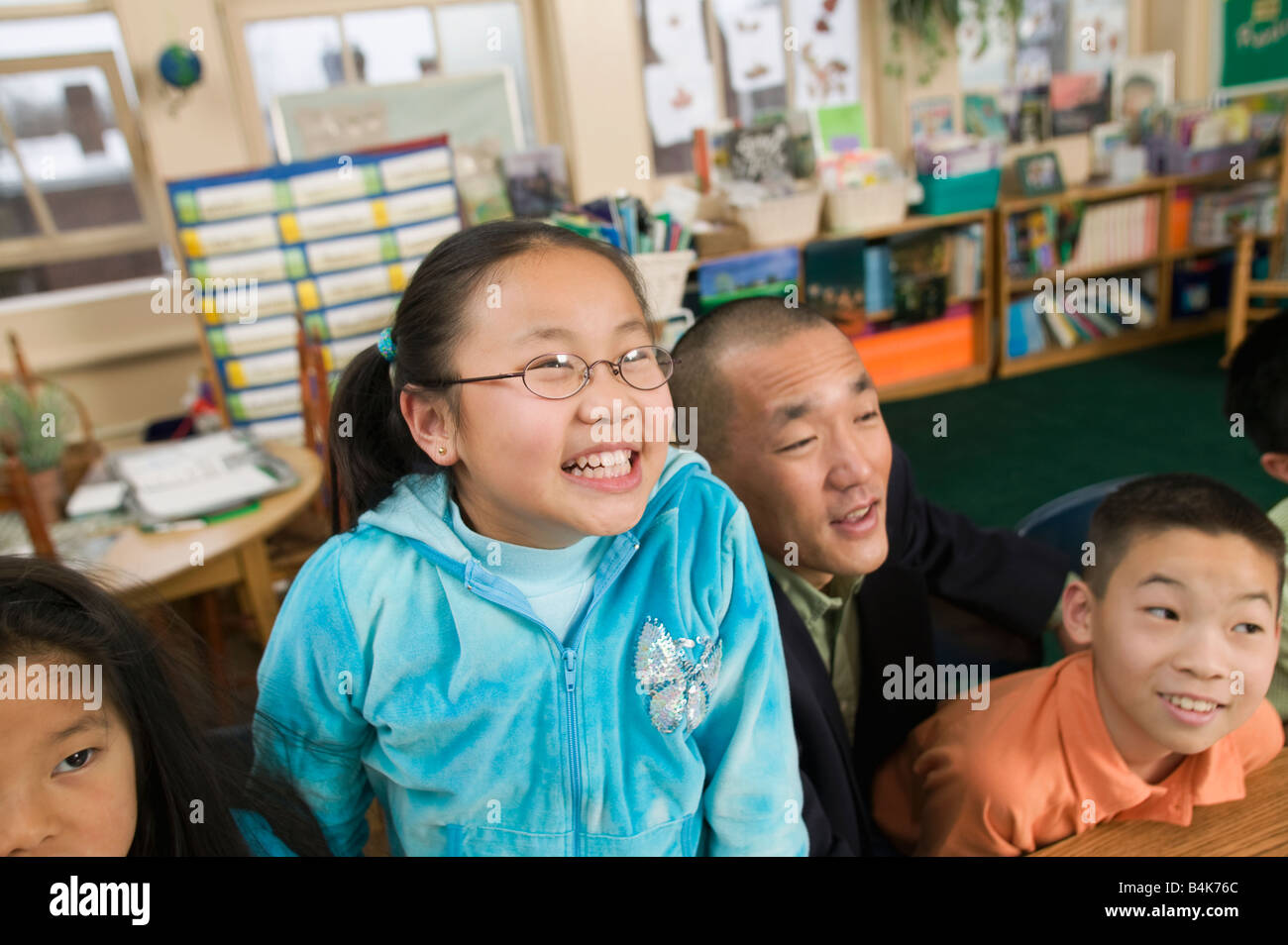 Asian parent classroom hi-res stock photography and images - Alamy