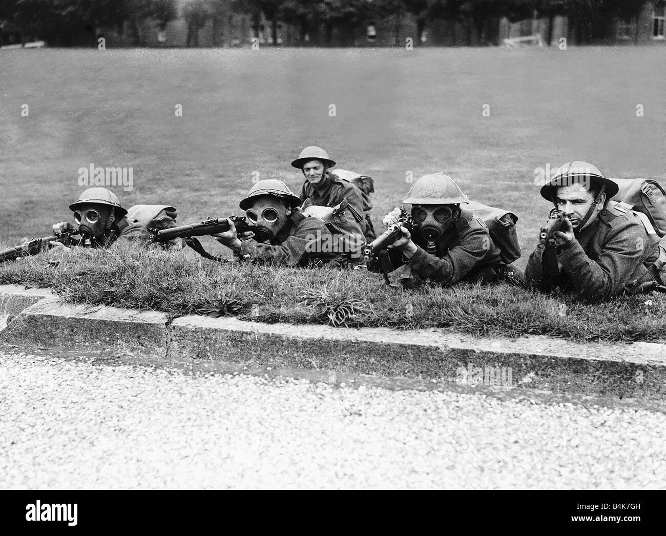 Soldiers Practicing firing their rifles at a shooting range Stock Photo ...