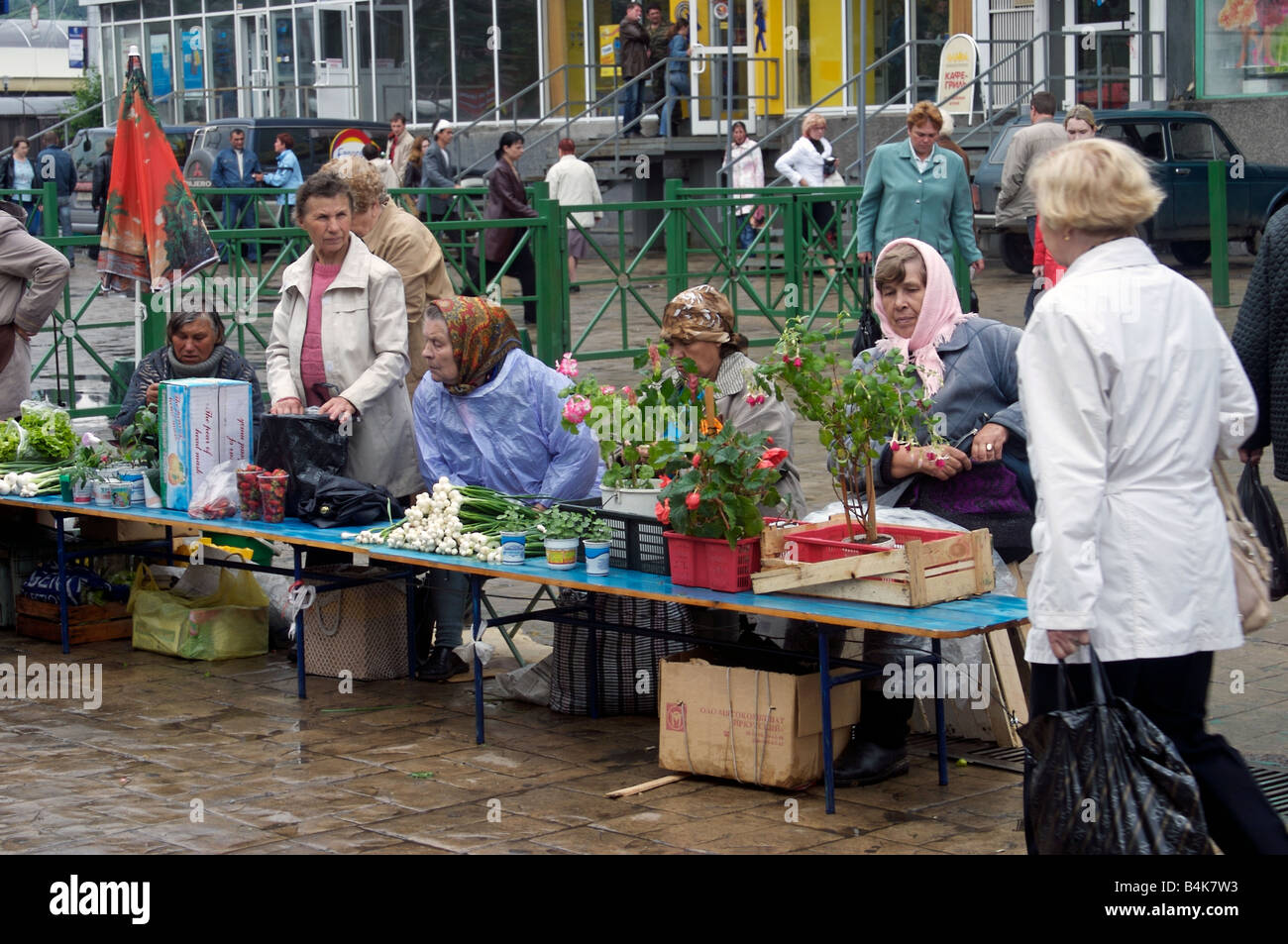 Russia siberia irkutsk market hi-res stock photography and images - Alamy