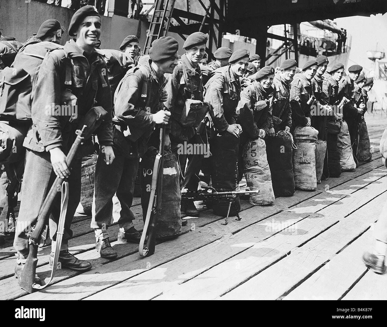 3rd Commando Royal Marines return to England after their 2nd visit to ...