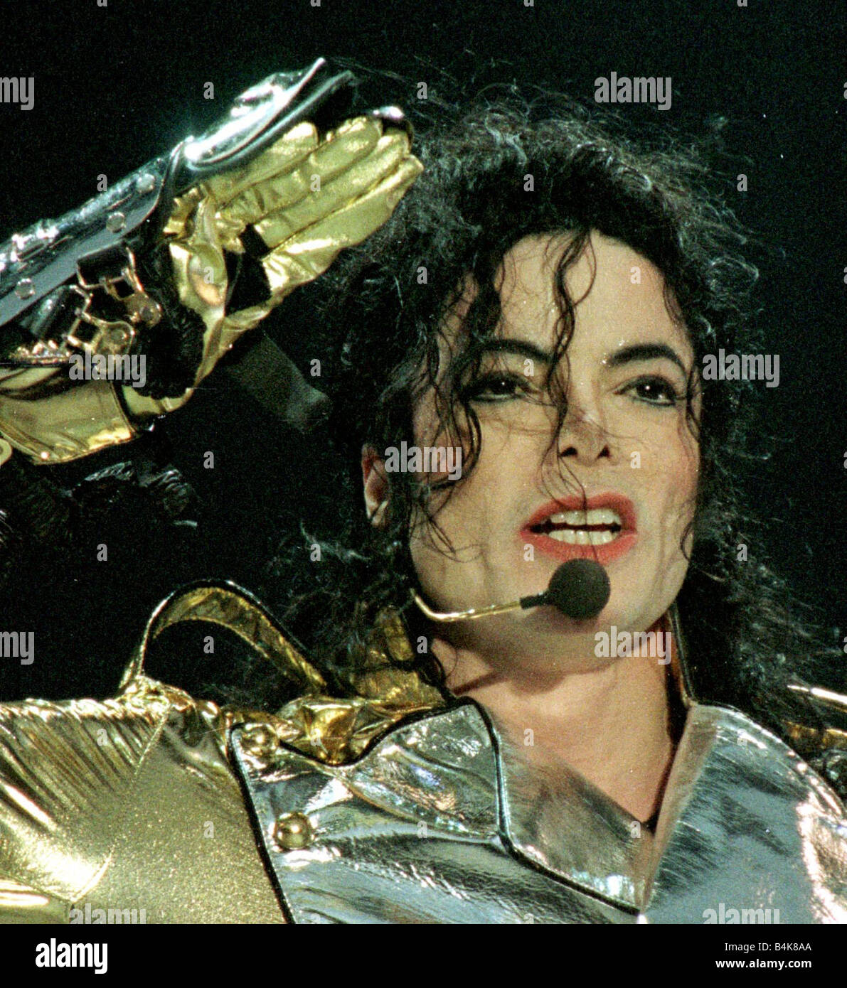 Michael Jackson singer 1997 in concert at the Don Valley Stadium in ...