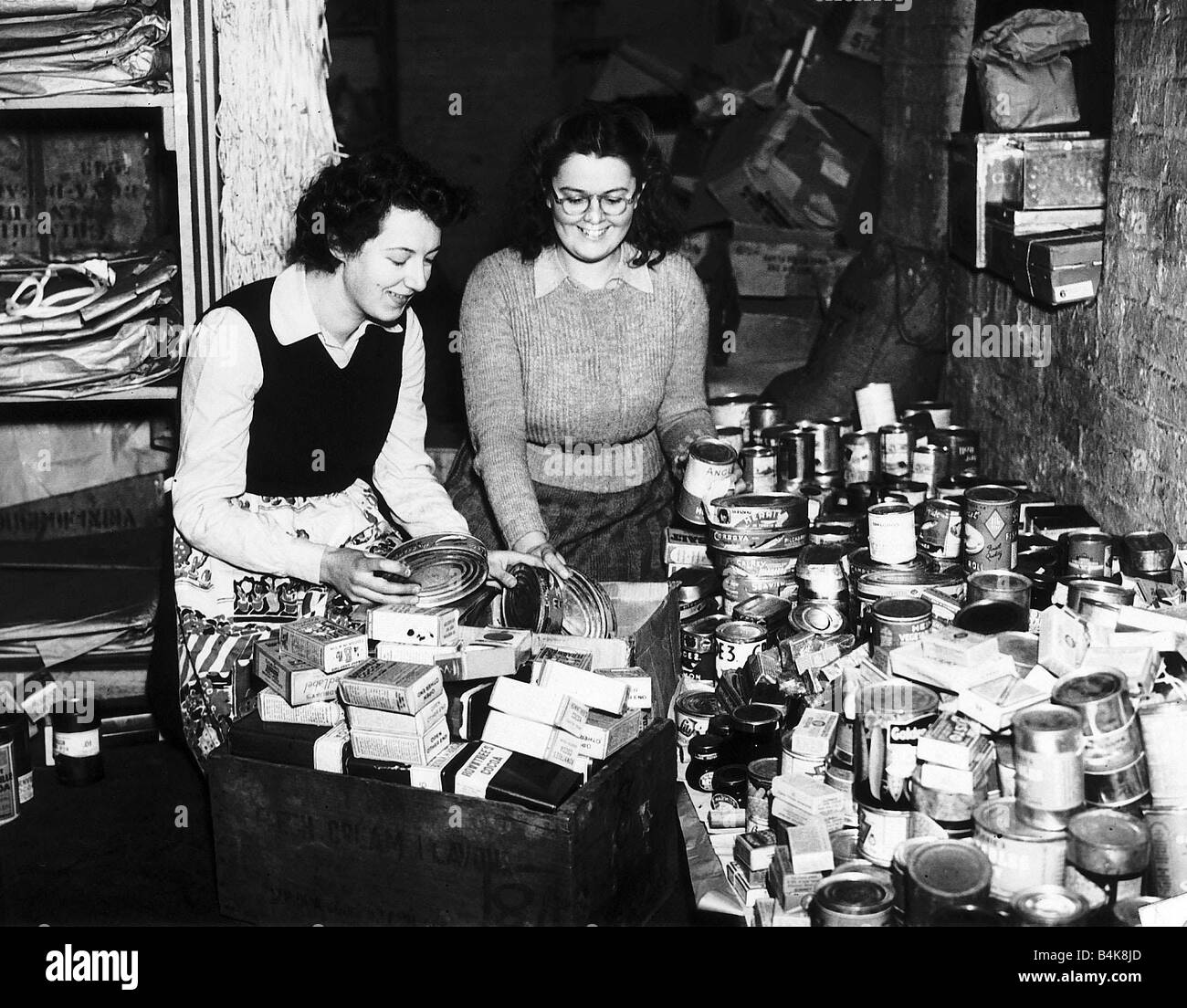 World war two war effort ww2 women working employment occupations hi ...