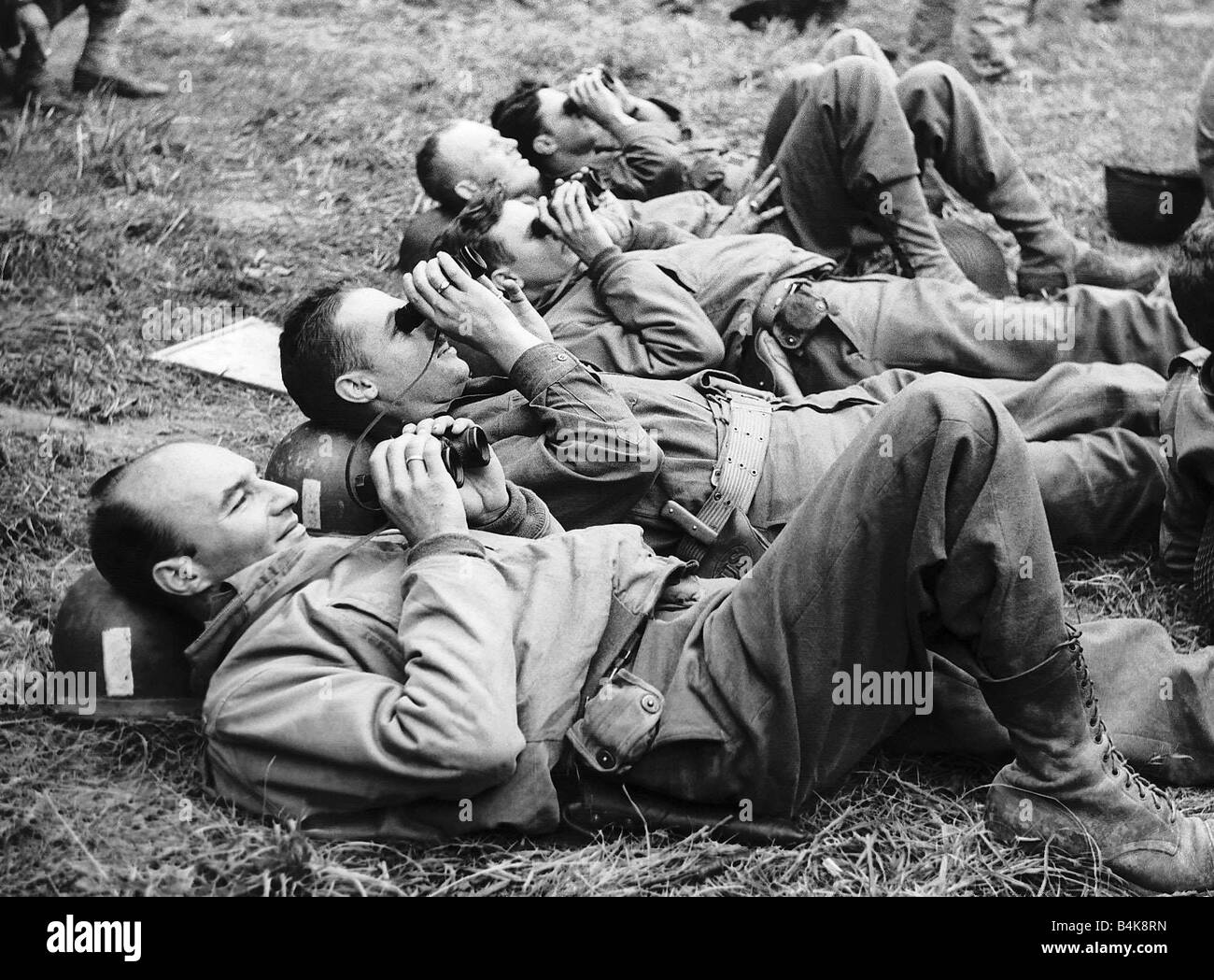 Ww2 uniforms hi-res stock photography and images - Alamy
