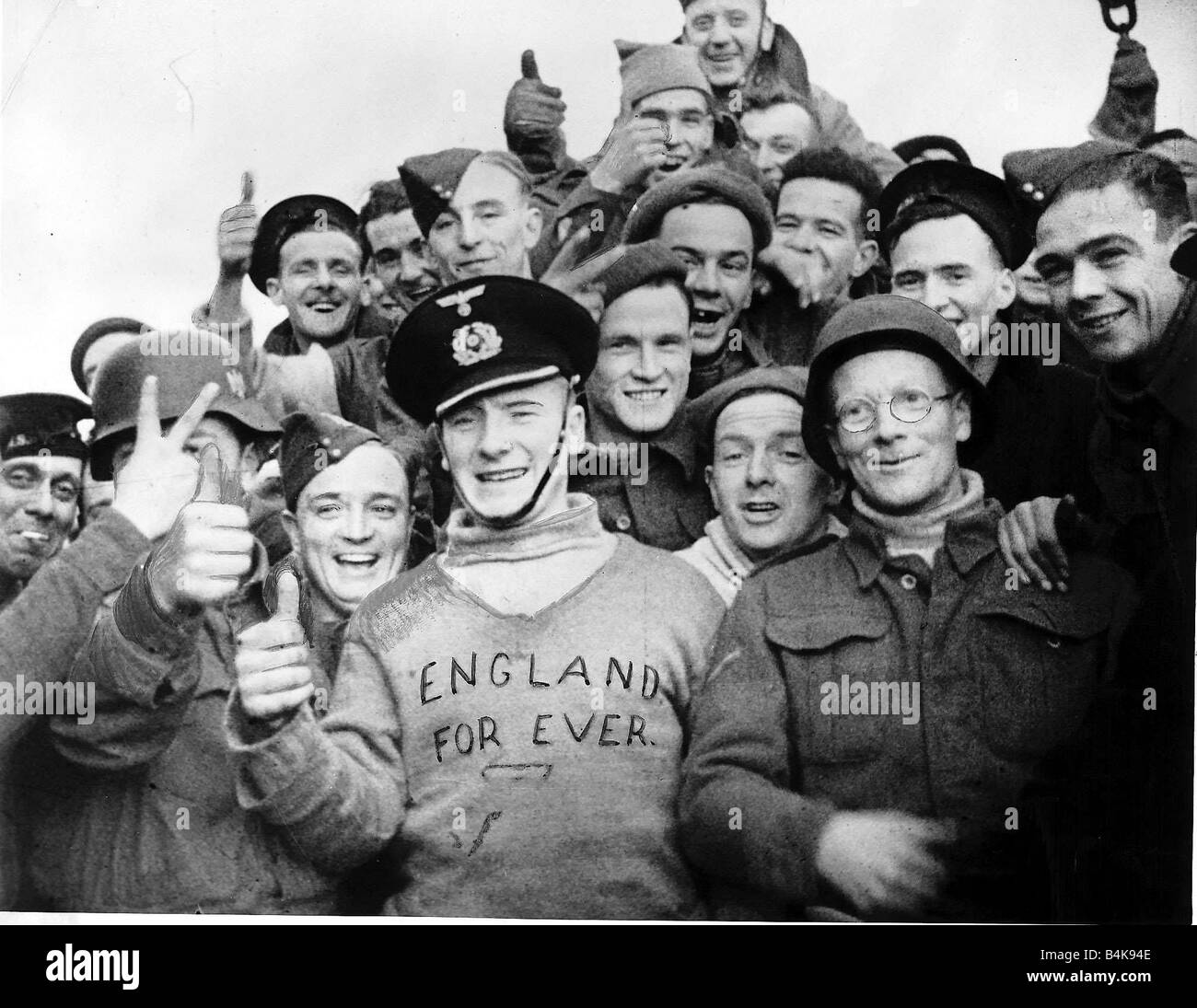 British forces return from Vaagso Island Norway Jan 1942 after striking ...