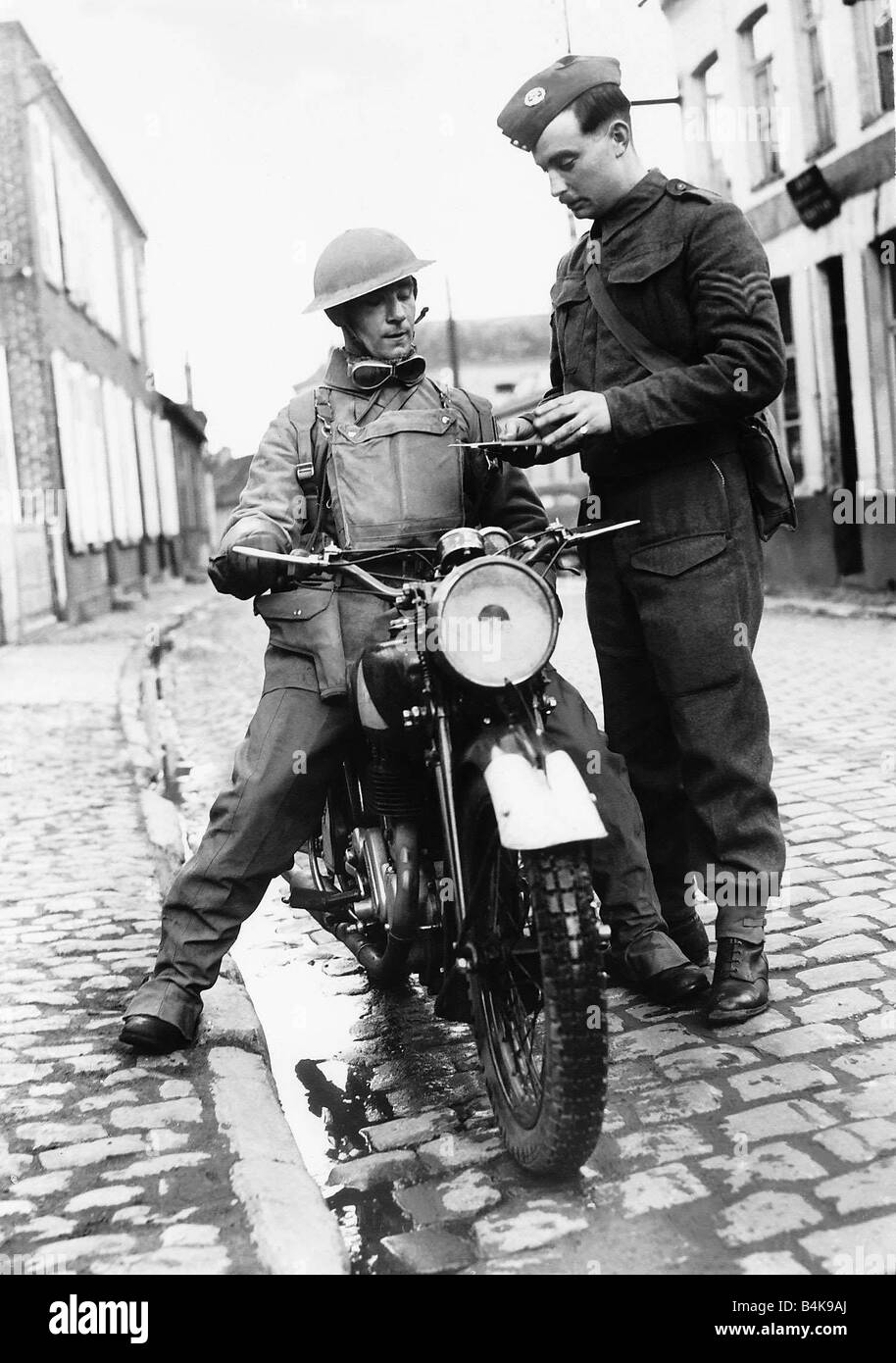 Military dispatch rider hi-res stock photography and images - Alamy