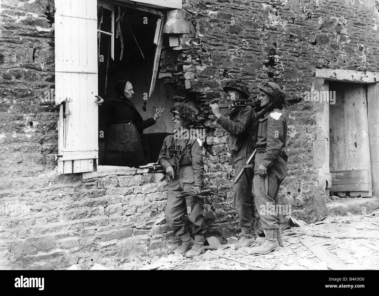 WW2 France Caen Amaye Sur Orne 1944 As the British entered the small ...