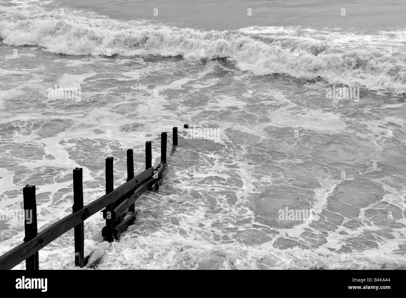 Amroth ocean hi-res stock photography and images - Alamy