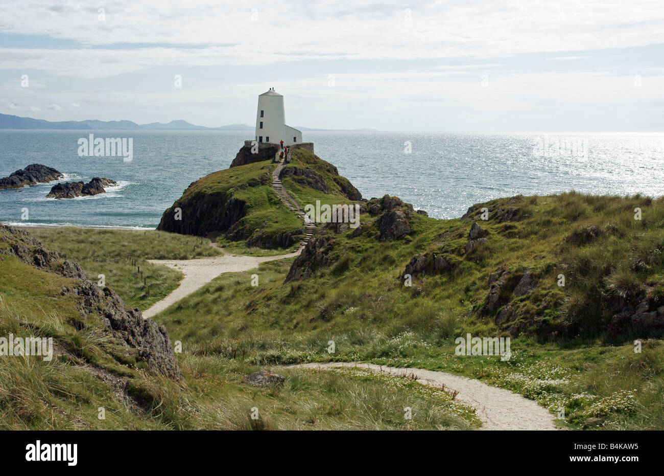 Llanddwyn beach hi-res stock photography and images - Alamy