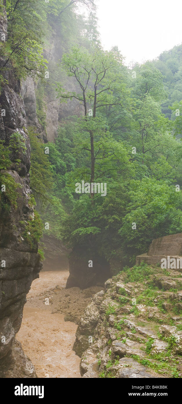 Heavy rain mountain hi-res stock photography and images - Alamy