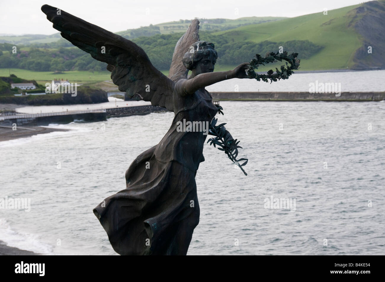 War memorial angel statue angel hi-res stock photography and images - Alamy