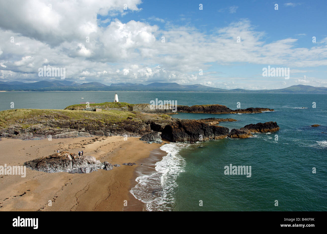 Llanddwyn beach hi-res stock photography and images - Alamy
