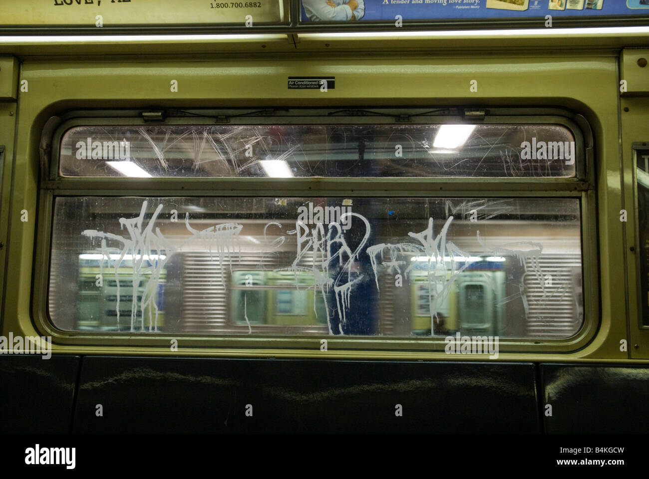 New york subway graffiti hi-res stock photography and images - Alamy