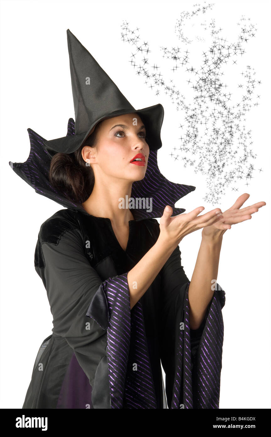 Pretty witch hi-res stock photography and images - Alamy