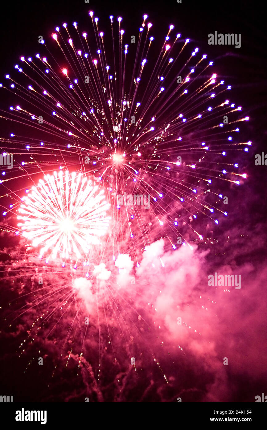 Beautiful fireworks exploding over a dark night sky Stock Photo - Alamy Beautiful fireworks exploding over a dark night sky Stock Photo - Alamy