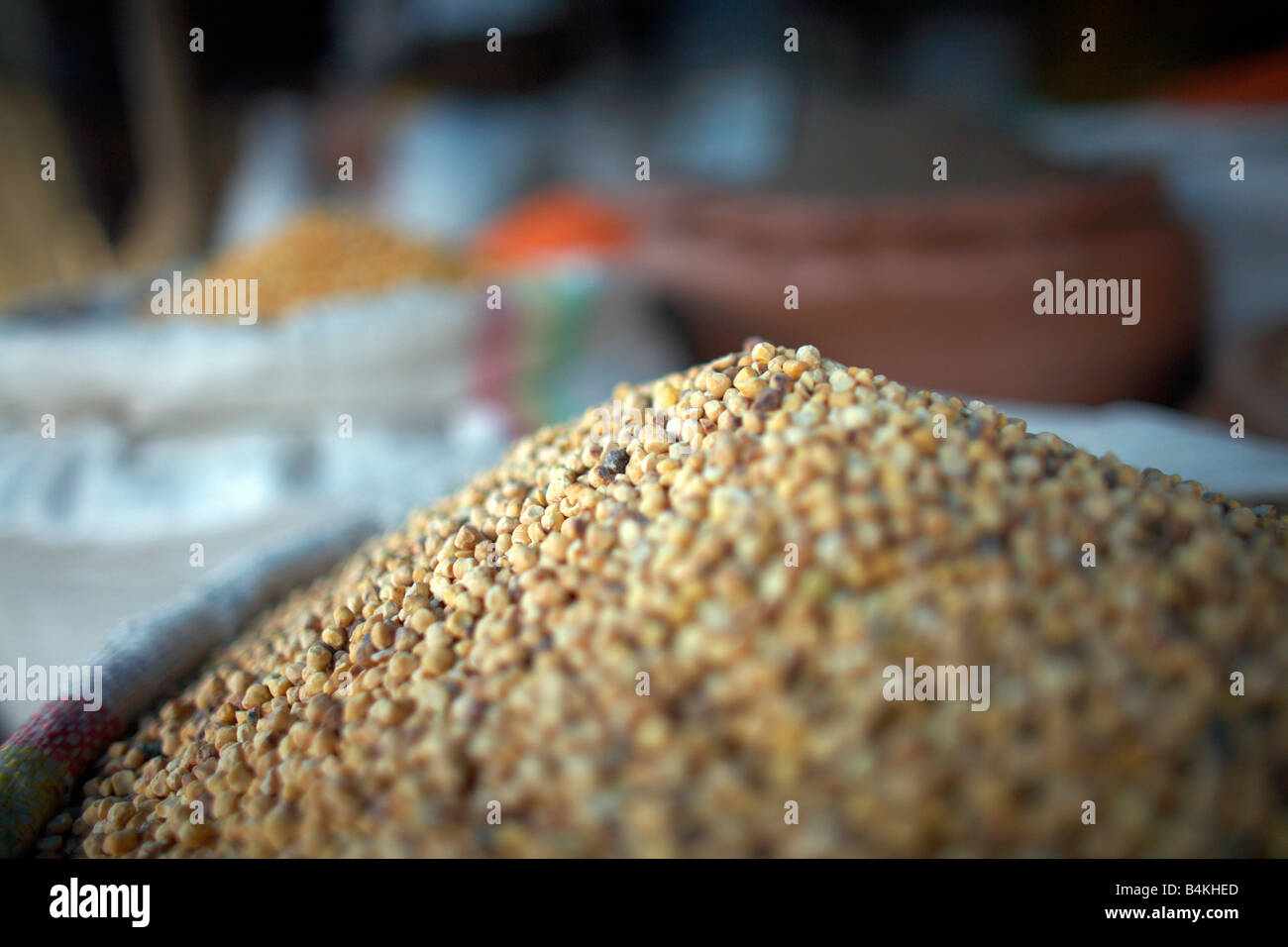 Lentil lentils hi-res stock photography and images - Alamy