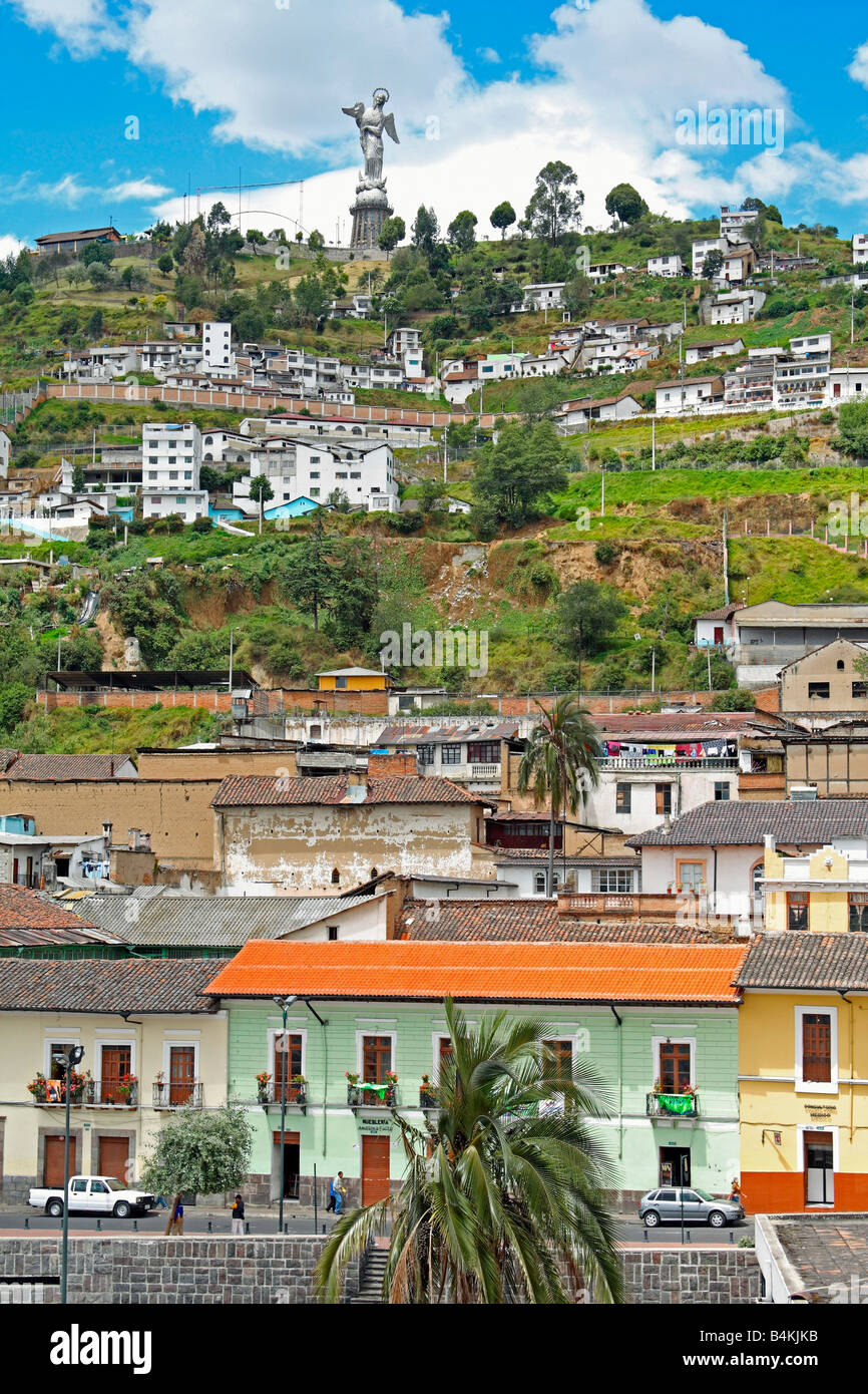 Quito statue hi-res stock photography and images - Alamy