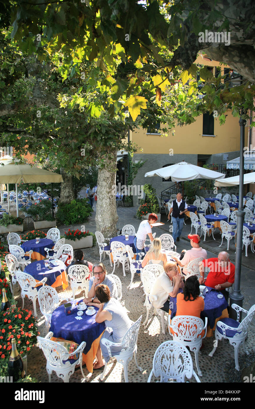 Lake como cafe hi-res stock photography and images - Alamy