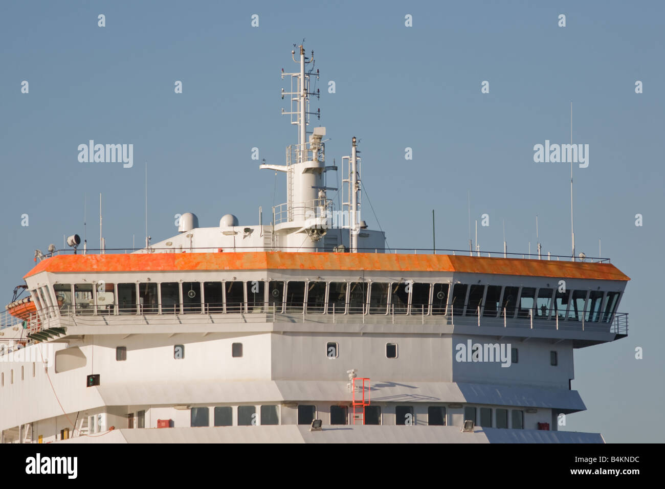 Car ferry bridge hi-res stock photography and images - Alamy