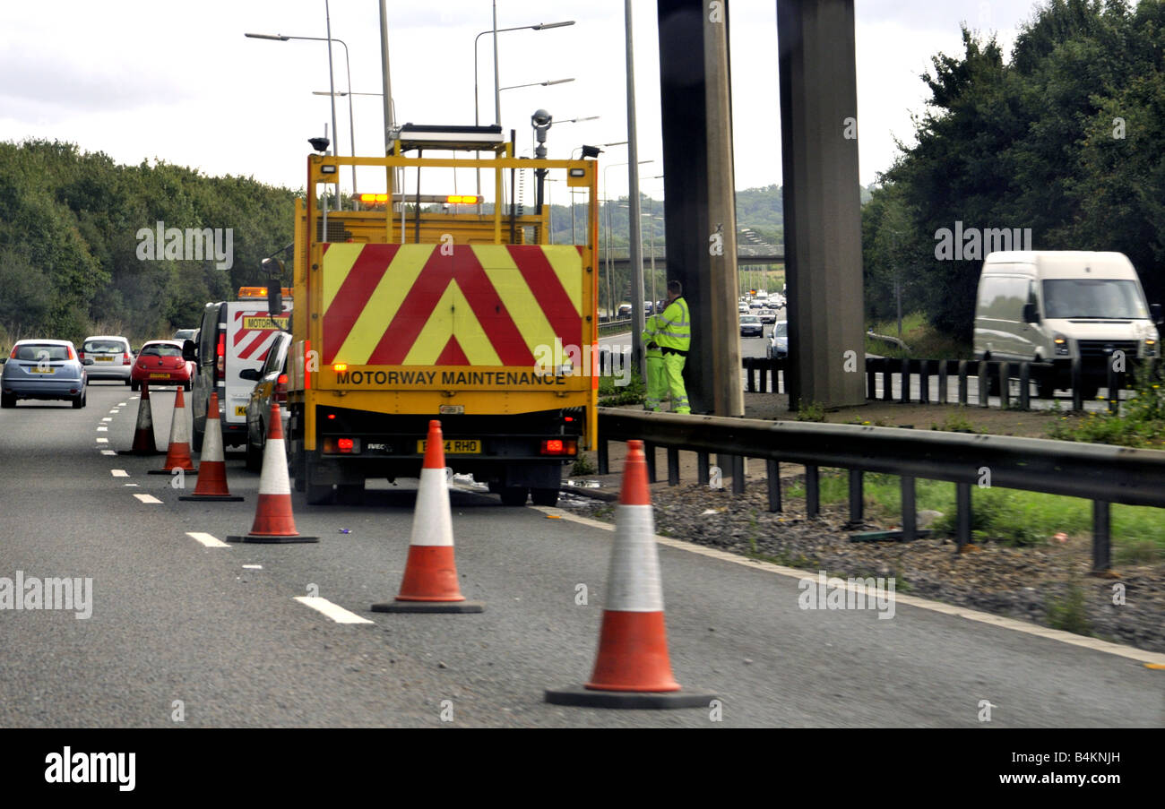 Motorway roadworks road work works hi-res stock photography and images ...