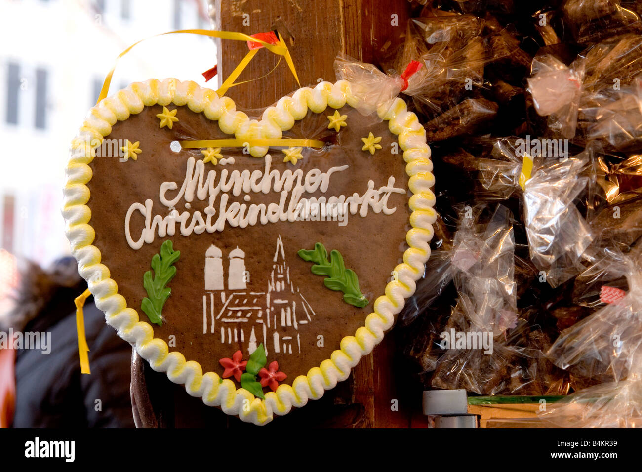 EU DE Germany Bavaria Munich Christkindlmarkt at Marienplatz Christmas ...