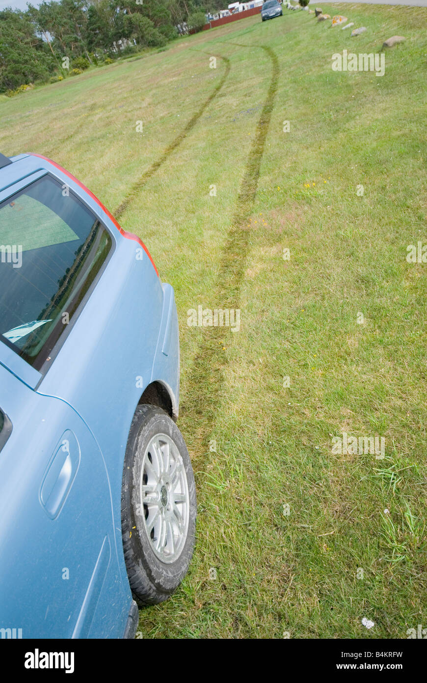 Wheeltracks hi-res stock photography and images - Alamy