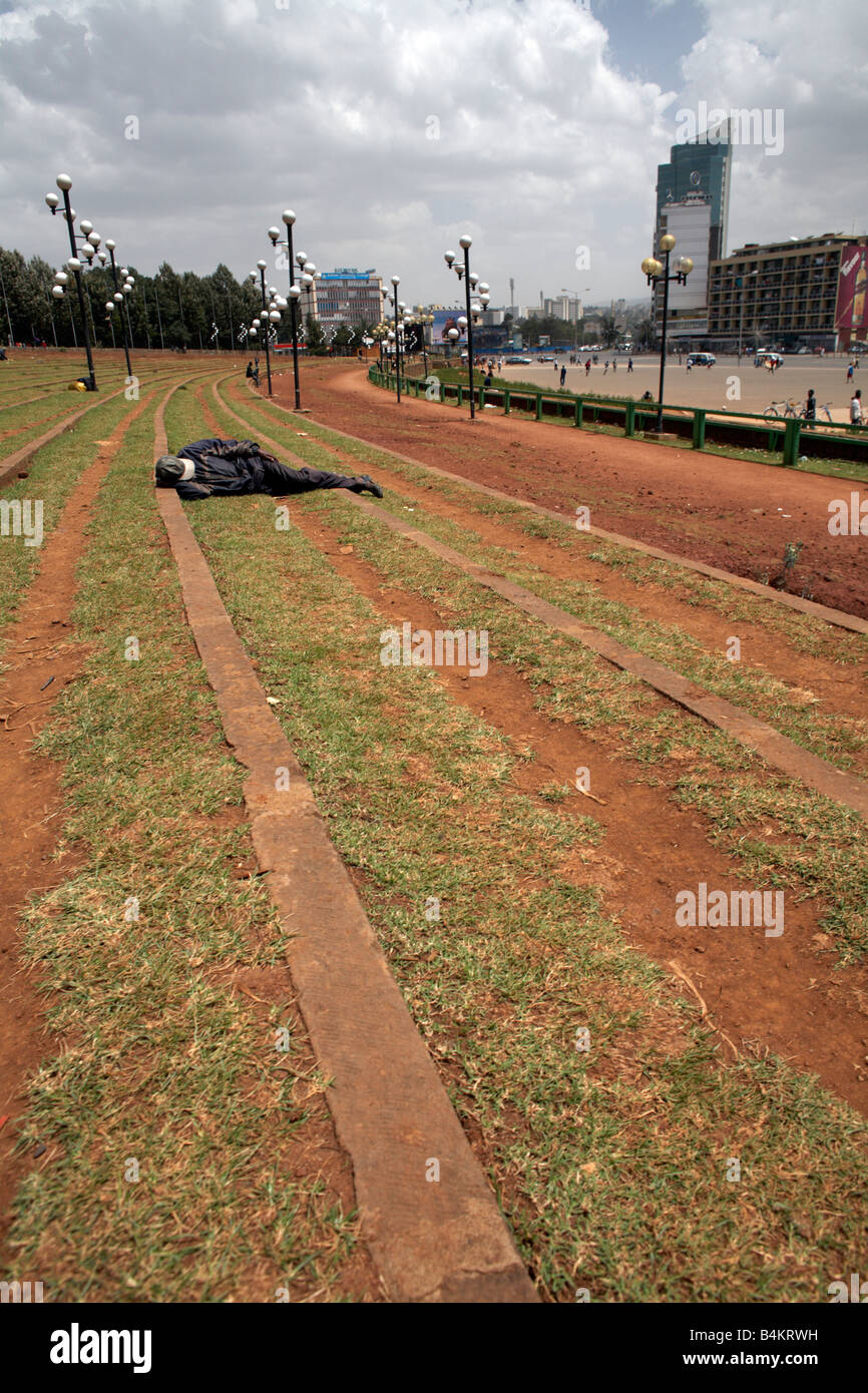 Homeless man in Addis Ababa, Ethiopia Stock Photo - Alamy