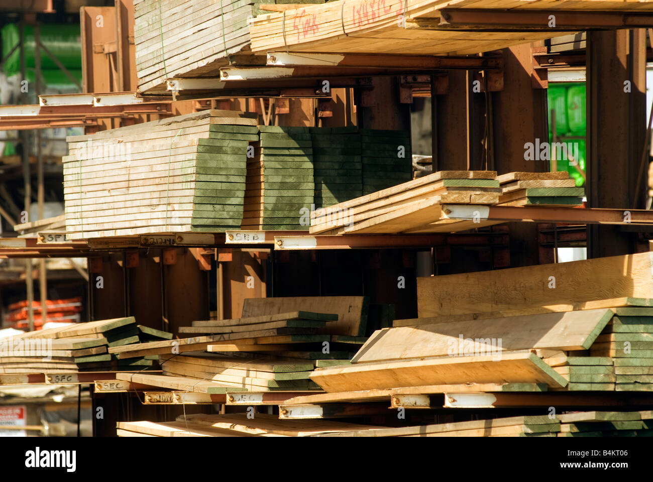 Lumber yard materials hi-res stock photography and images - Alamy