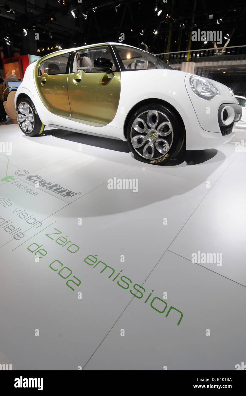 Electric car prototype hi-res stock photography and images - Alamy