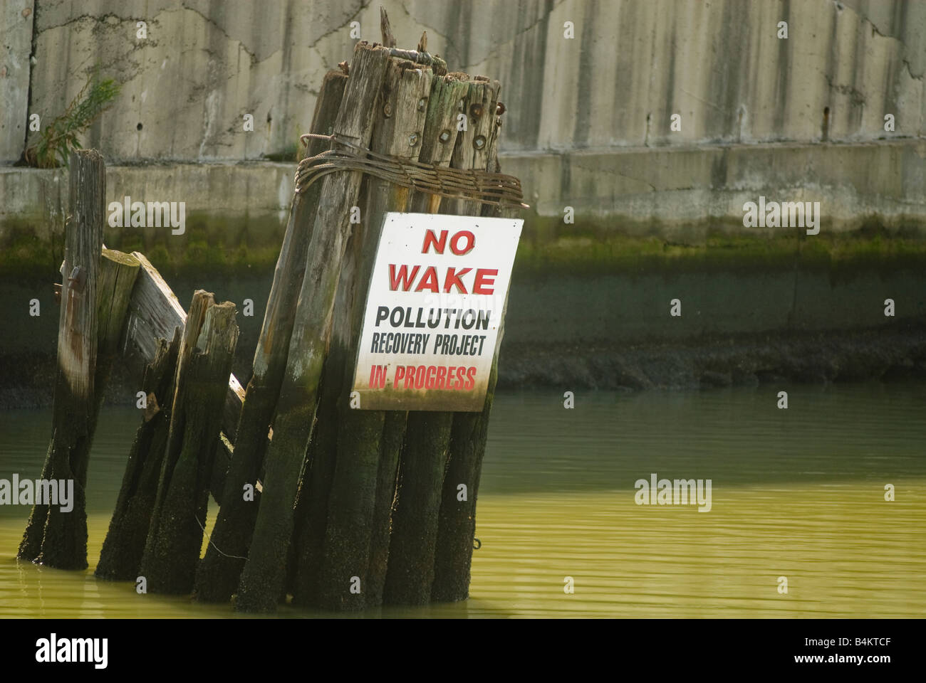 Pollution recovery project along Newtown Creek in New York Stock Photo ...
