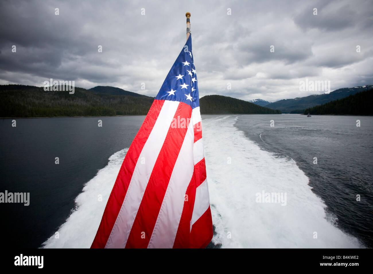 American flag wake boat hi-res stock photography and images - Alamy