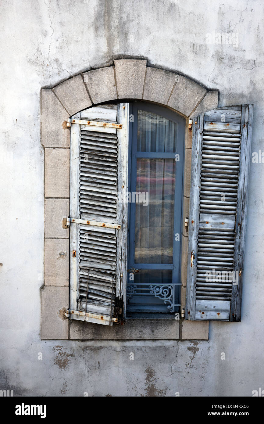 Old shutters hi-res stock photography and images - Alamy