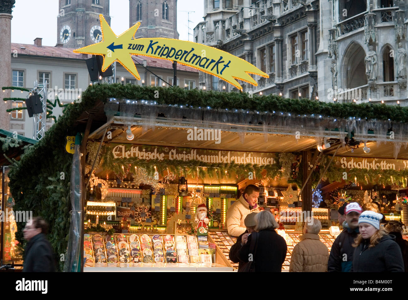Munich kripperlmarkt hi-res stock photography and images - Alamy