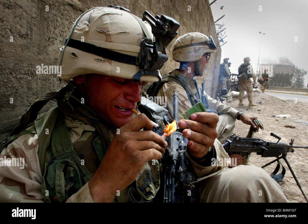 Iraq War April 2003 Baghdad American marines take postions in Eastern ...