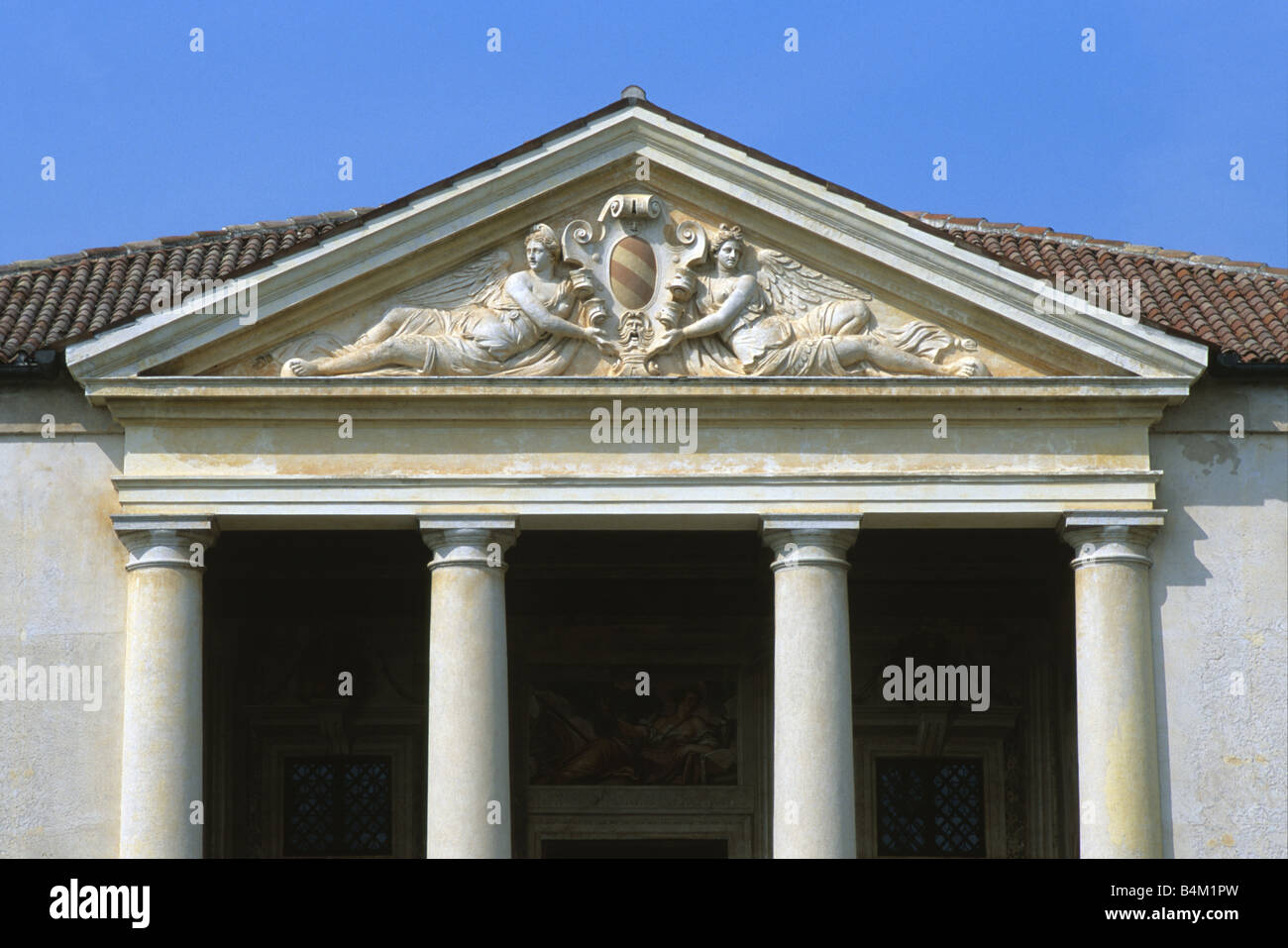 Facade detail of Palladian villa in Italy Stock Photo - Alamy