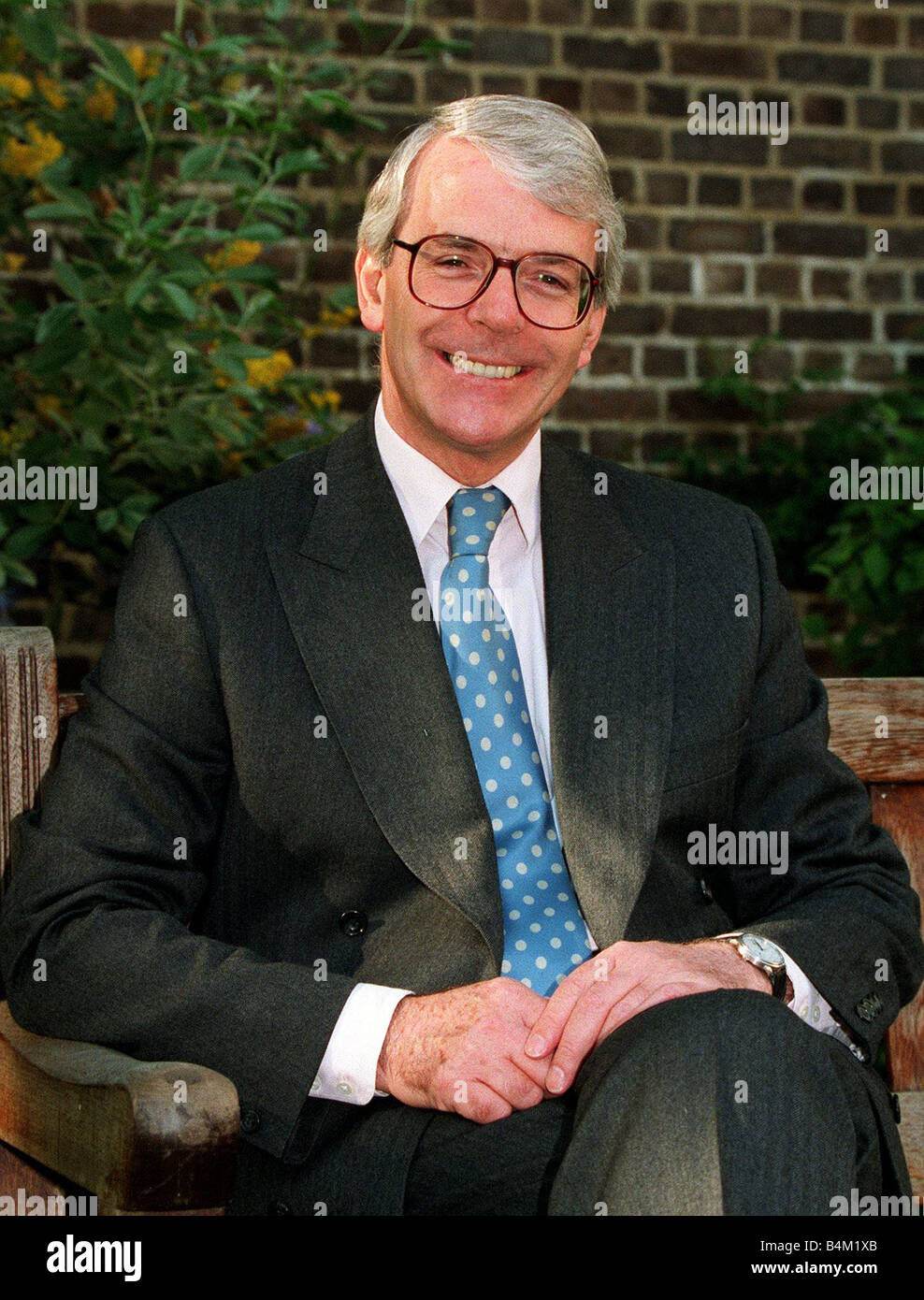 John Major Conservative Prime Minister addressing reporters in the ...