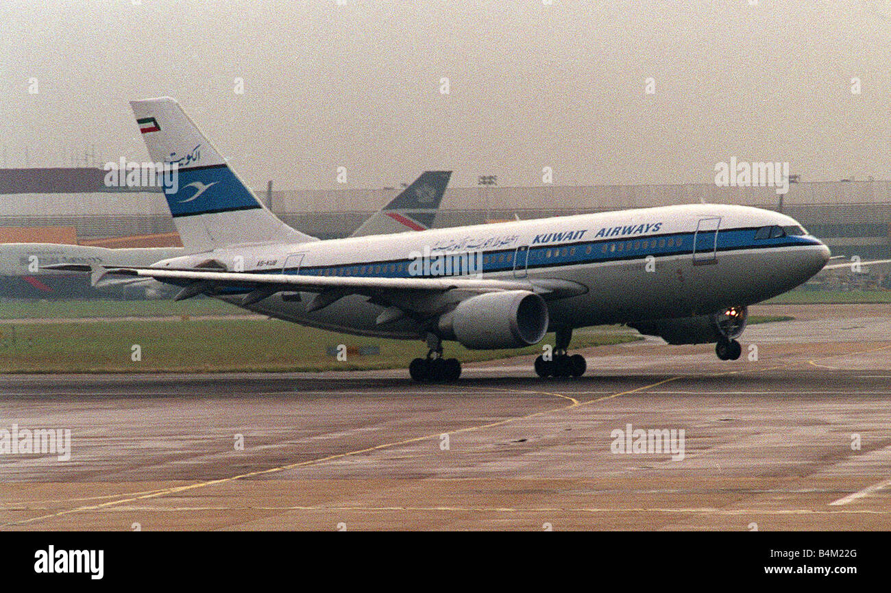 Aircraft Airbus A310 Kuwait Airways Nov 1992 taking off at Heathrow ...