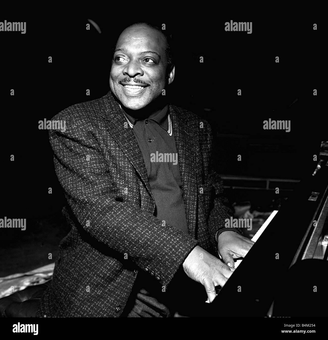 Count Basie Jazz Pianist Apr 1957 a photocall at the Royal festival ...