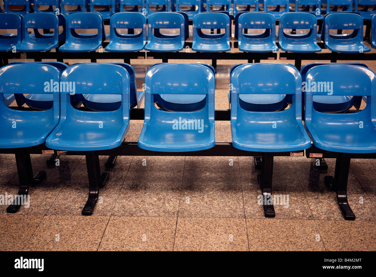 Rows empty vacant seats hi-res stock photography and images - Alamy